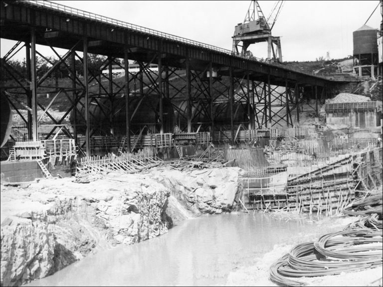 Kerr Lake Construction | Kerr Lake Guide | Everything About The Lake